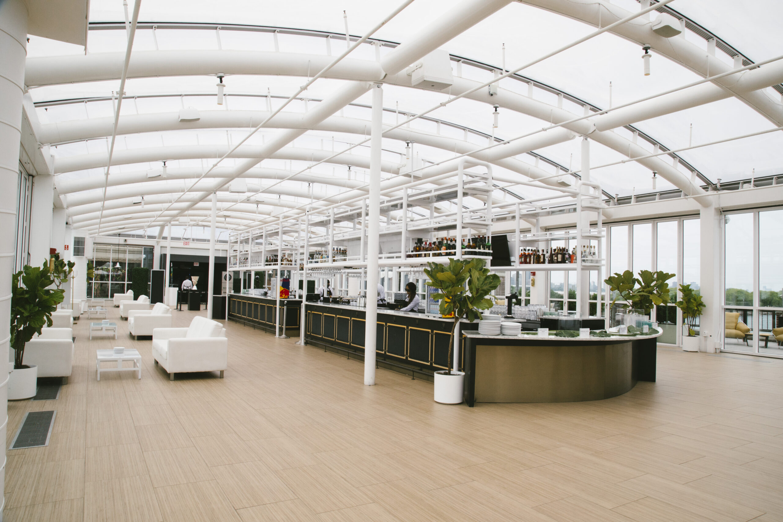 Offshore Rooftop | The Best Views in Chicago