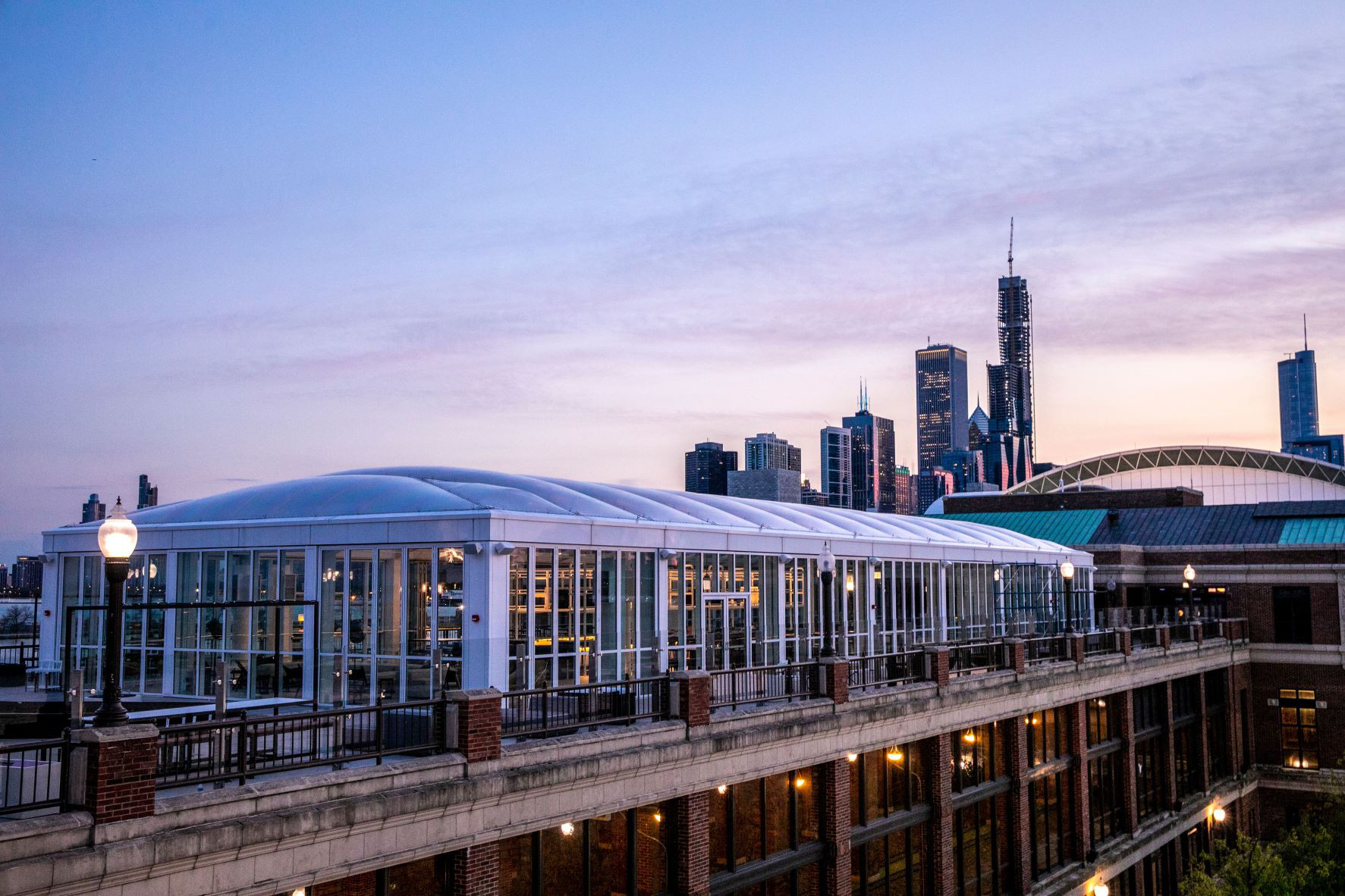 Offshore Rooftop | The Best Views in Chicago